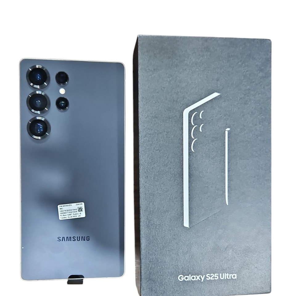 Telefon mobil Samsung S25 Ultra NEGRU, Memorie 256 GB, Stare Nou ...